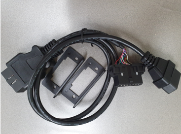 Suntech SPCB-105005 OBD-II 0.6-m Y-Cable Extension | Straight